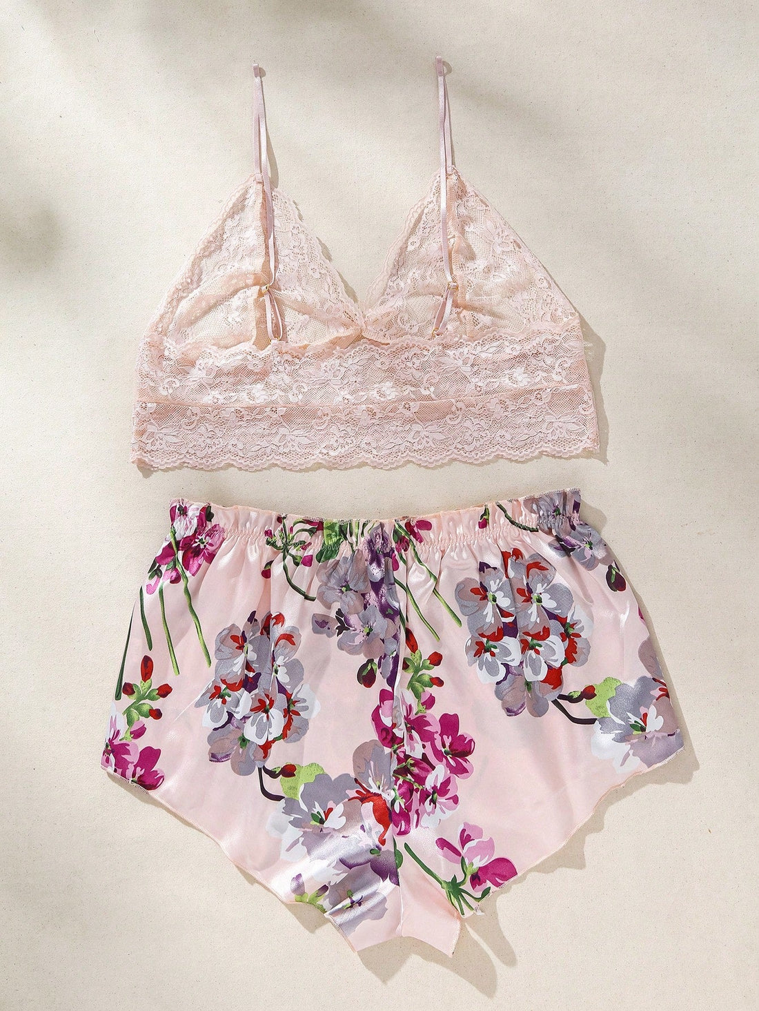 Classic Sexy Plus Size Women's Lace Bra With Flower Print Panties Sexy Lingerie Set - Negative ...